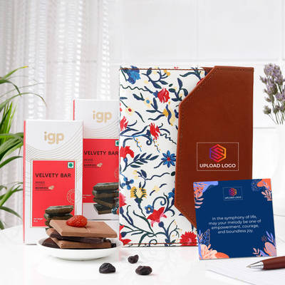Buy/Send Positivity Boost - Personalized Women's Day Hamper Online ...
